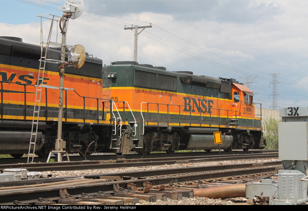 BNSF 3165 (2)
